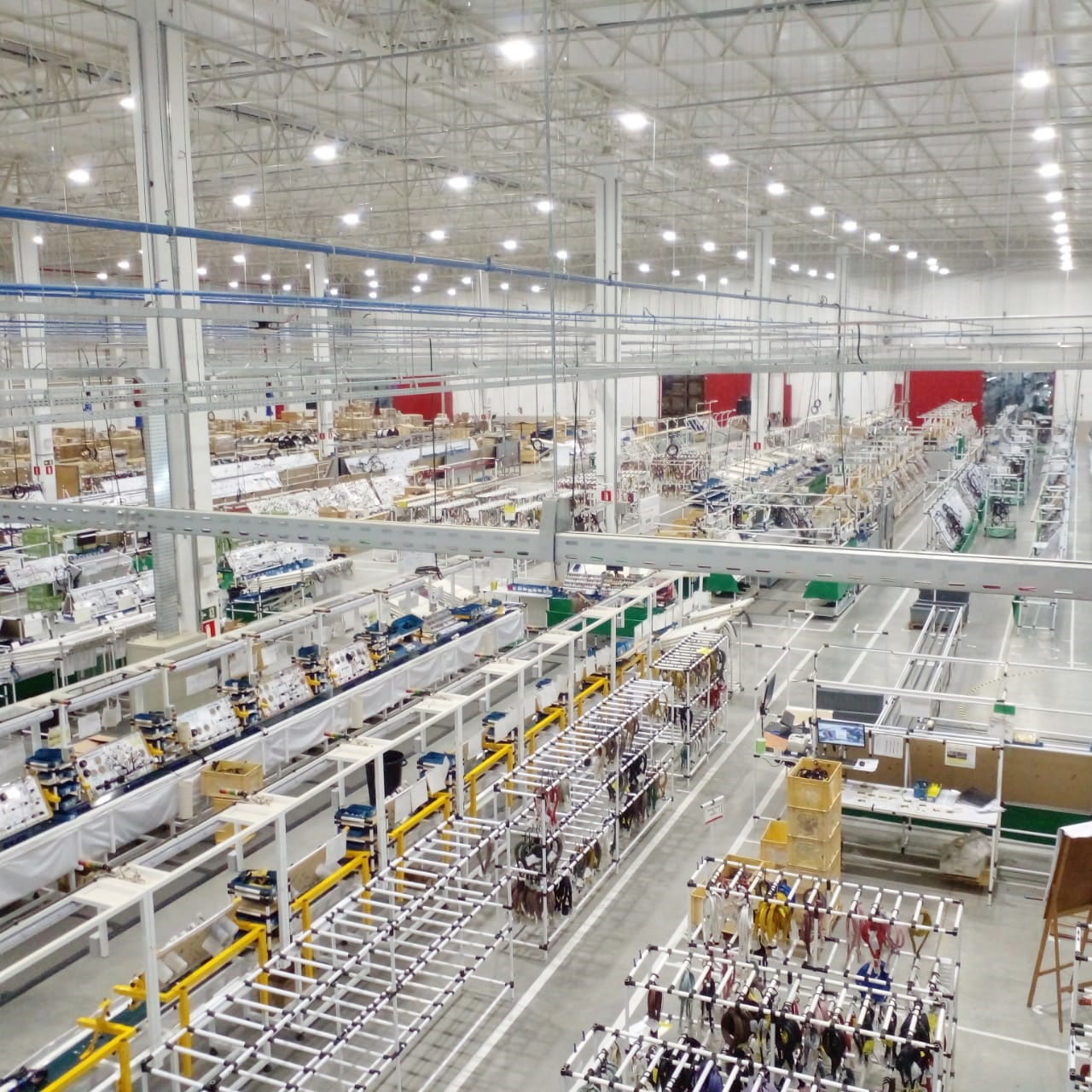 Yazaki oferta vagas de emprego para operadores de produção em Irati ...